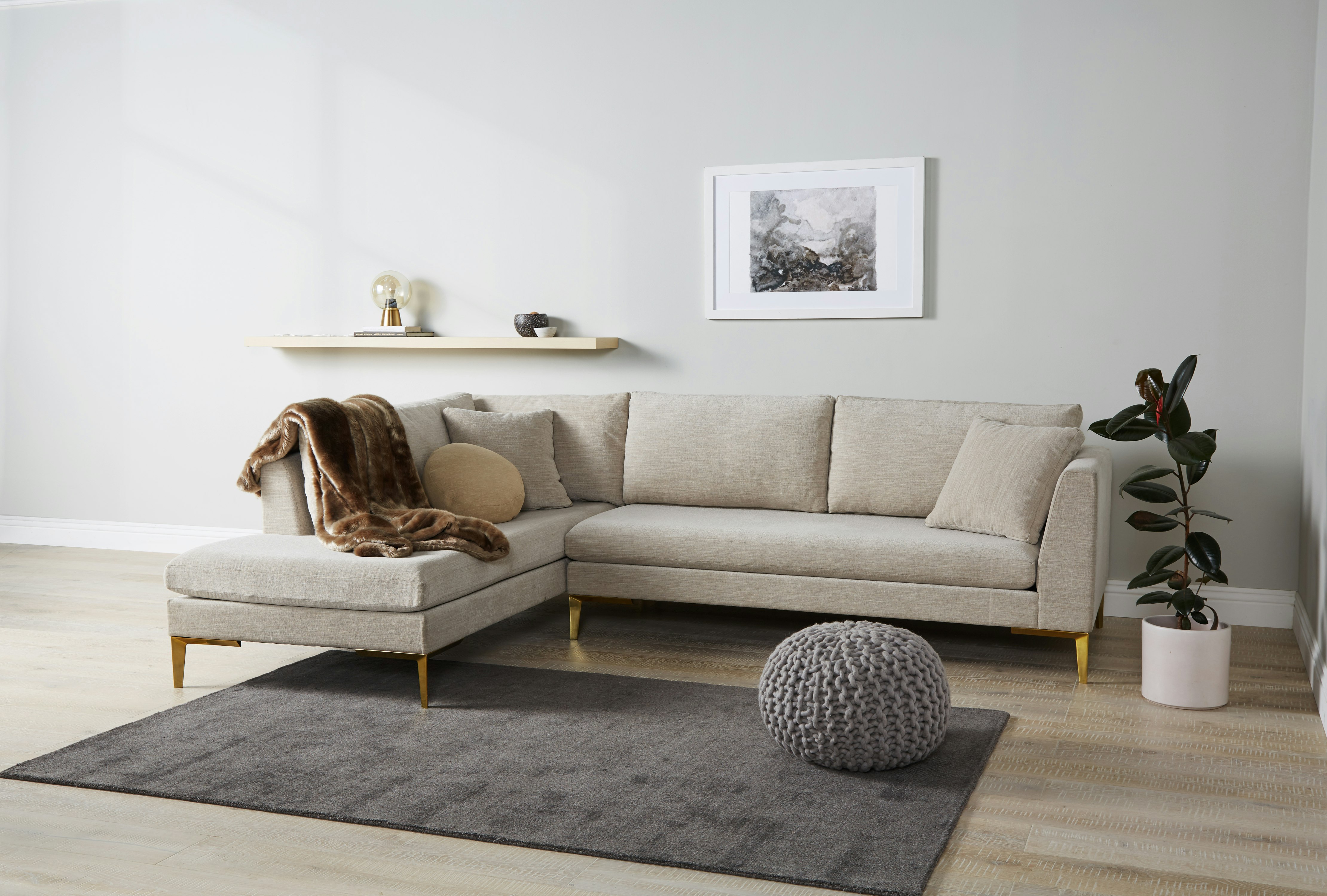 Ainsley Sectional with Bumper | Joybird